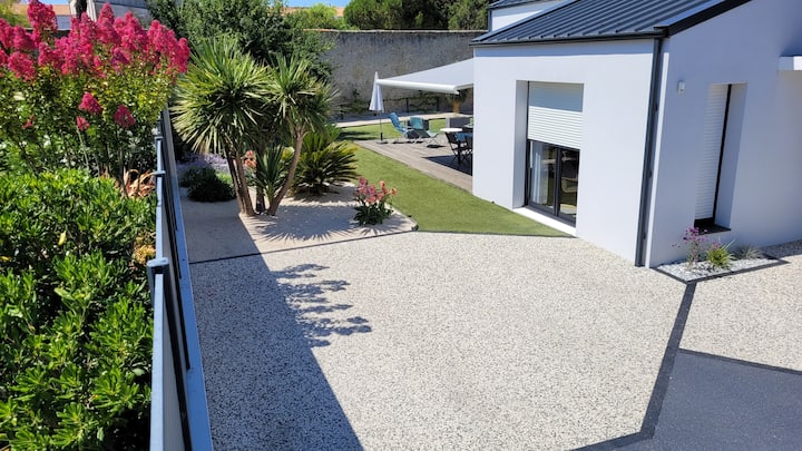 Villa Avec Clim.
6 Pers.
St Jean De Monts
Centre - Saint-Jean-de-Monts