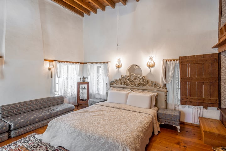 Ottoman House In Bodrum Marina / Turunç - Bodrum