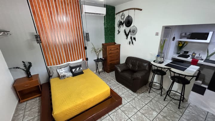 Comoda, Privado, Wifi, Cochera, Centrico, Facturo - Los Mochis