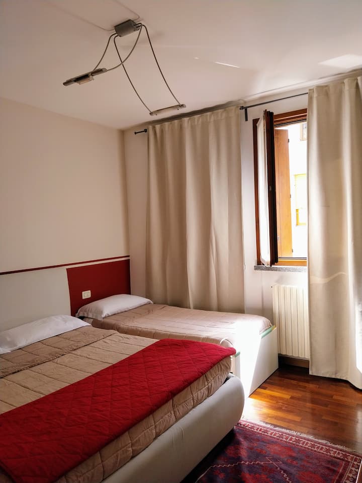 Luxe Family Room 4 Posti Cucina E Balcone - Orio al Serio