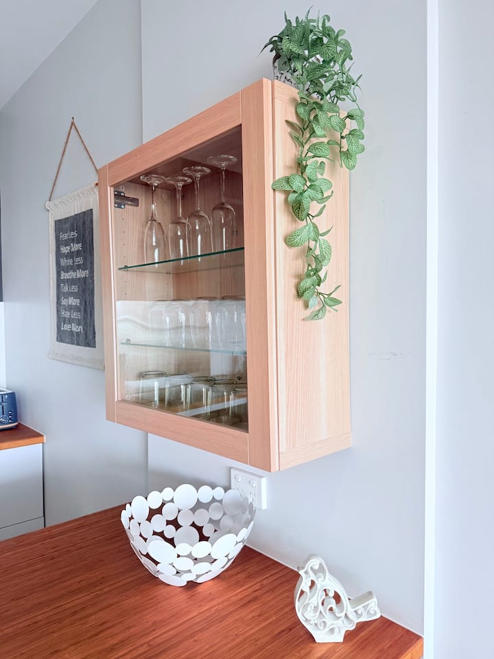 A @ 24 Sweaney - Central Industrial 2 Bedroom - Inverell