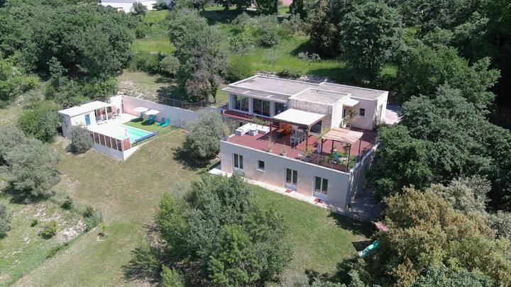 Villa 200 M2 10 Personnes - Piscine Chauffée - Barjac
