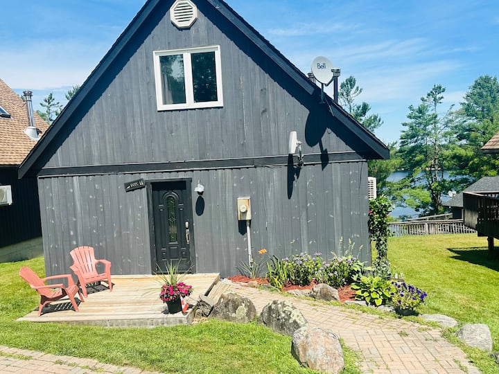 Cozy Fox Chalet | Romantic Getaway On Lake Muskoka - Gravenhurst