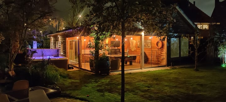 Ecolodge Tilburg Jacuzzi Zwembad & Privé Sauna - Tilburg