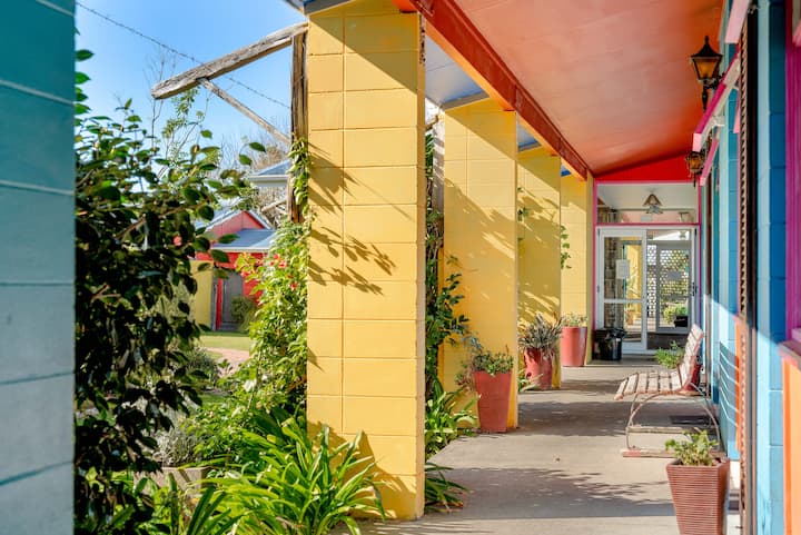 Groups Of Up To 86! Sea Esta Camp. - Waihi Beach