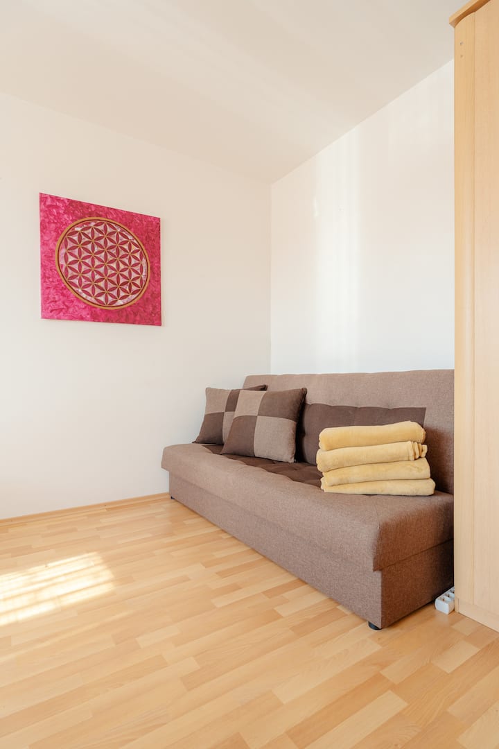Cozy Team & Family Comfort Flat – Near City+nature - Bratislava