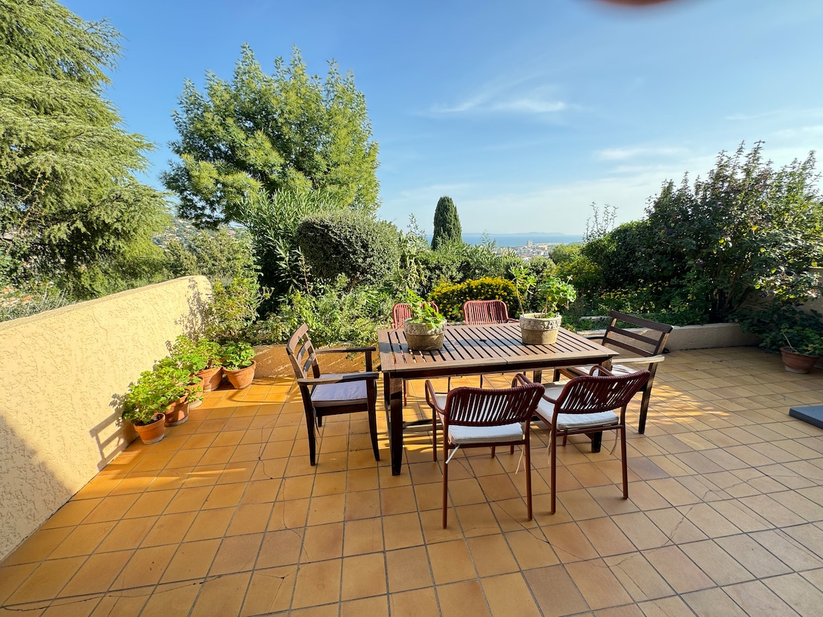 Appartement***,vue mer, grande terrasse, jardin - Condos à louer à ...