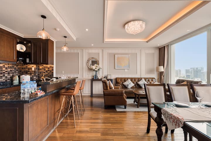 G00d Deal! Free Pool+gym 3br Suite Leman Luxury - Ho Chi Minh City