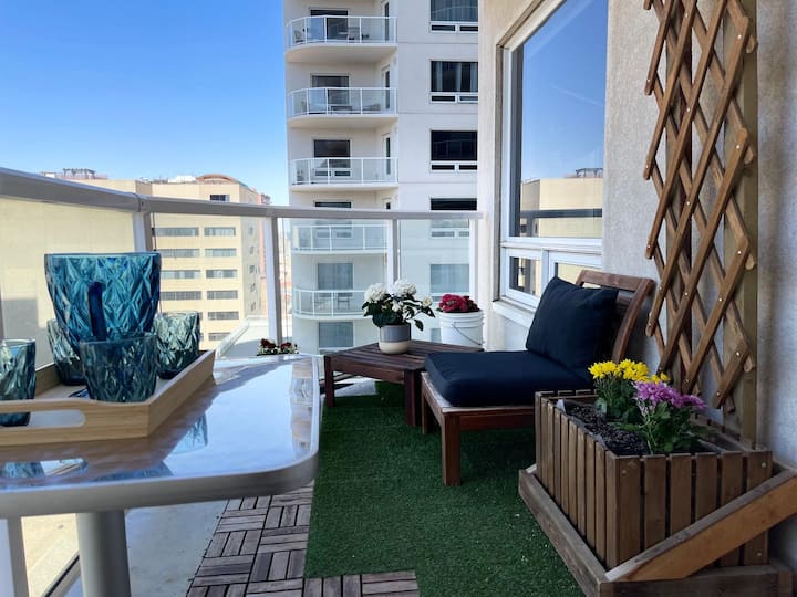 Dt 104 Jasper, Rogers Place In Minutes,ug Parking - Edmonton, Canada