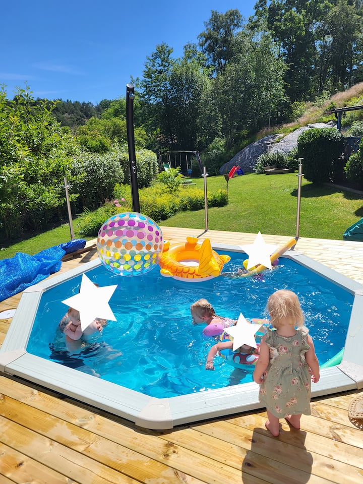 Stor Villa 150m Från Hav & Klippor, Med Pool & Gym - Stenungsund