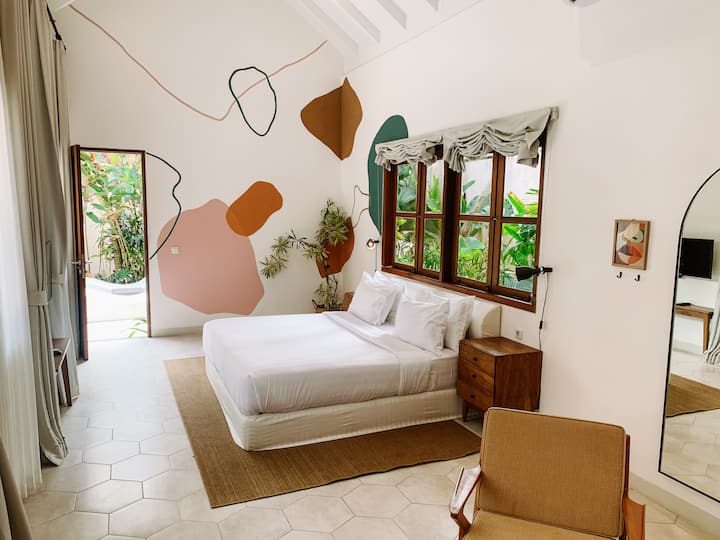 Happy Together Poolside Suite Two - Kuta