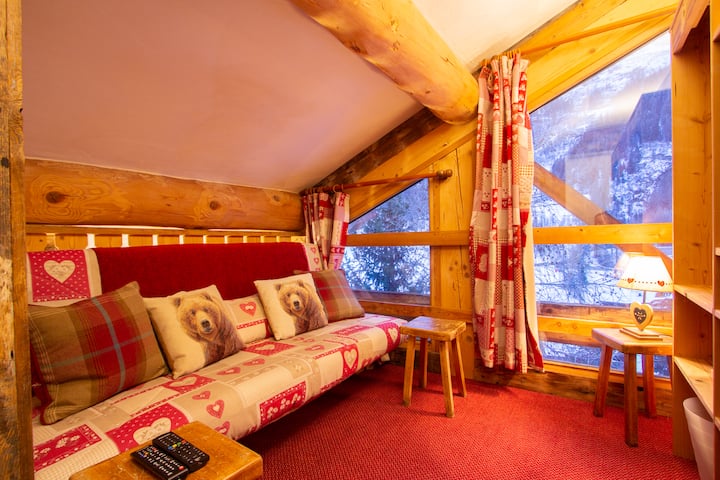 Hattiers Apt 2:  3 Bedrooms With Great Views - Tignes