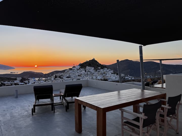 Wabi Luxury Suites Ios Deluxe Suite - Ios