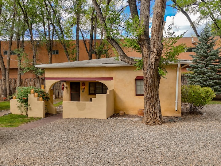 #3 Sage At Taos Lodging - 750 Sq Ft W/ Hot Tub - Taos, NM