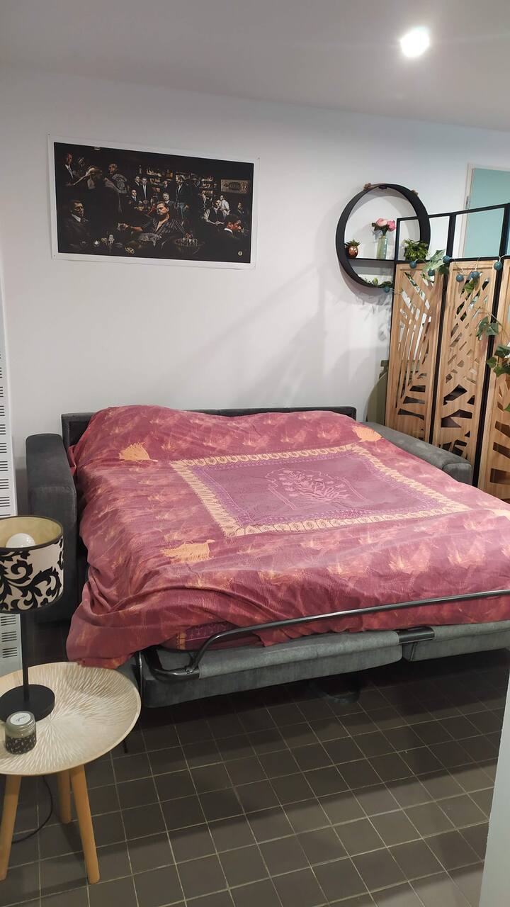 Chambre Privée Au Sous Sol Et Coin Jardin - L'autel d'Hadrien