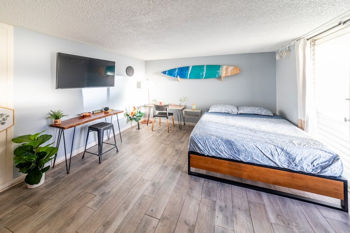 #Center Area Of Waikiki! Reasonable Stay In Studio - Kāhala Beach, HI