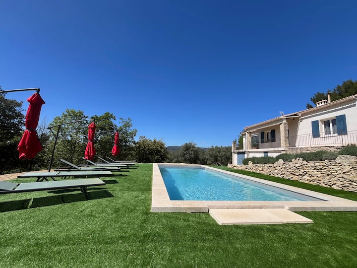 Gordes : Maison Climatisée Avec Piscine Et Vue - Gordes