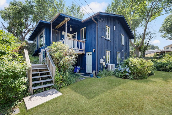 Plum Point Beach House Bay Views Near Jamestown - 로드아일랜드