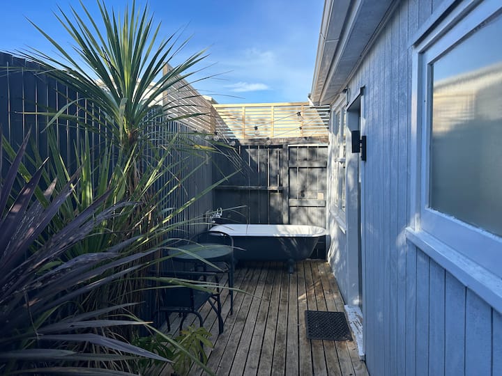 Waikanae Beach Escape - A Peaceful Hideaway - Waikanae