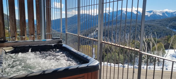 The Snow Queen Luxury Apartment - Falls Creek