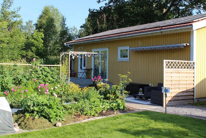 Trädgårdshuset - Garden House. - Tanum