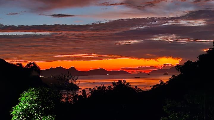 Uma Fazenda Com Vista Pro Mar. Melhor Localização - Angra dos Reis