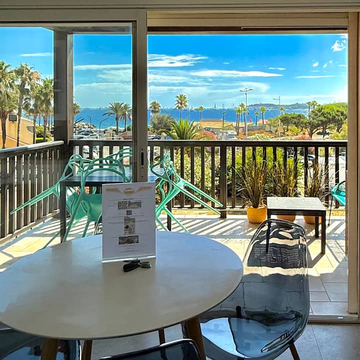 Appartement Face à La Plage Et Vue Sur St-tropez - Cogolin