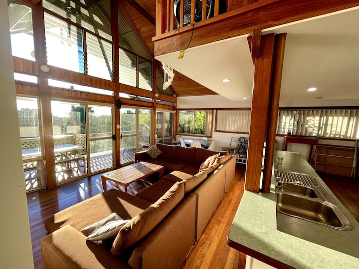 Angourie Beach House - Total Ocean Views - Angourie