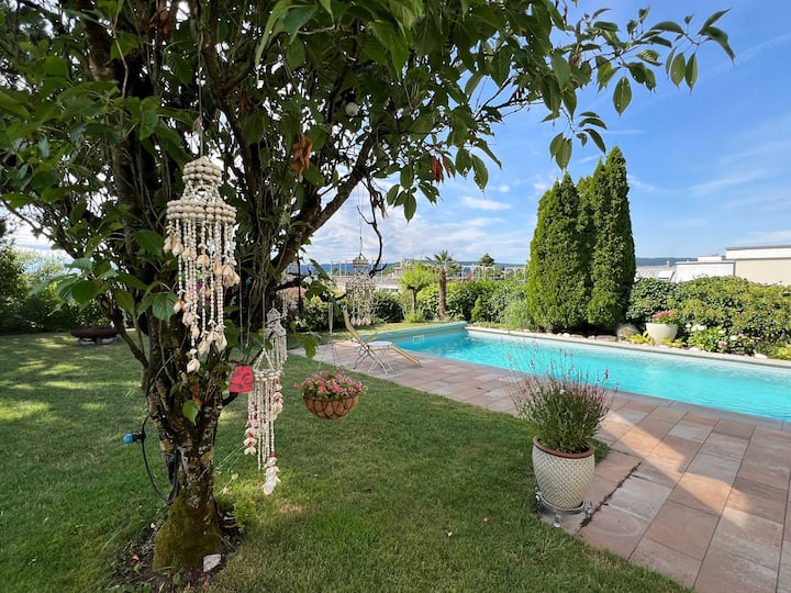 Haus Mit Pool Und Aussicht, Perfekt Für Familien - Winterthur
