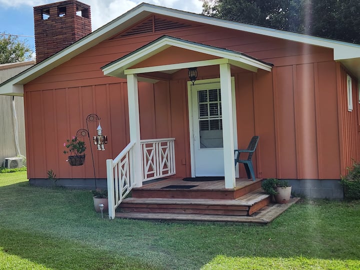 Cozy Cottage New Renovated No Pets Or Children - Alabama