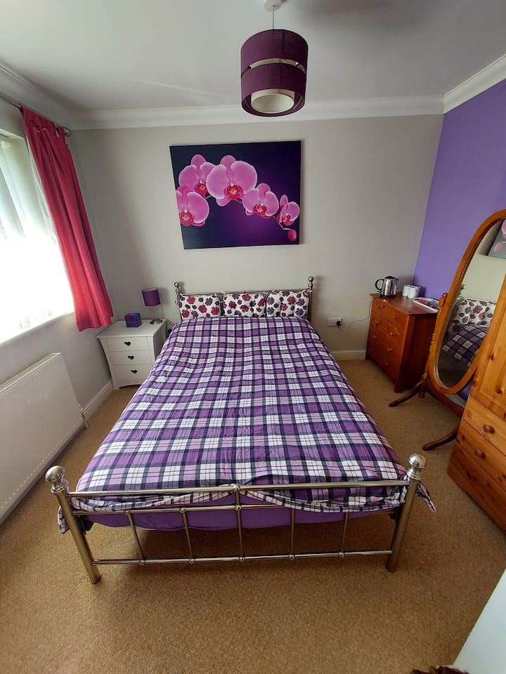 Double Room. Walkers/cyclists/dogs Welcome. - Bembridge