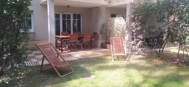 Logement Domaine Du Golf - Piscine - 3 Km Plage - Lacanau