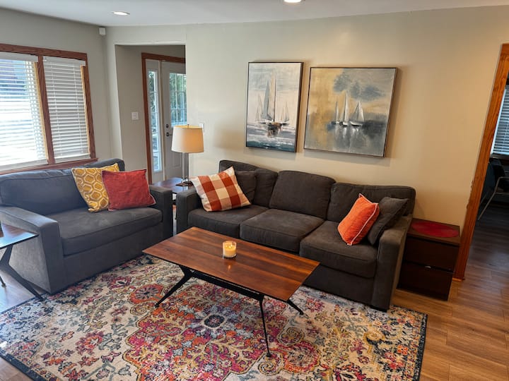 Cozy Home In Skokie - Wilmette, IL