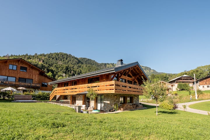 Chalet Contemporain 200m2 Jacuzzi - 10 Pers. - Morillon
