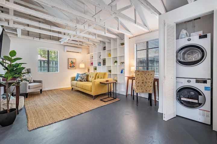 Getaway Guest House • 10 Min To Downtown - Busch Gardens Tampa Bay