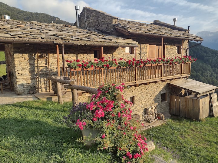 Rifugio Baudinet
Camera Giglio Rosso - Limone Piemonte