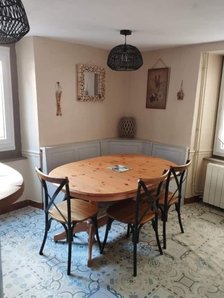 Maison De Village Dans Une Rue Calme*** - Ax-les-Thermes