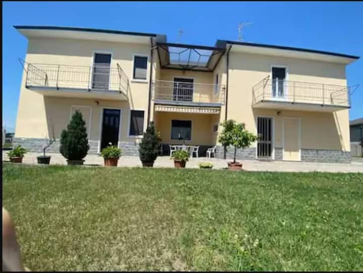 Malpensa E Self Chek-in - Busto Arsizio