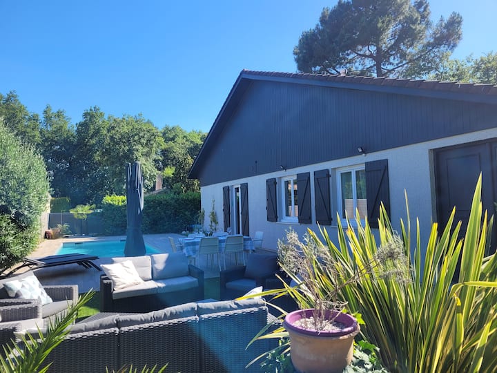 Belle Villa Avec Piscine Entre Bordeaux Et Océan - Saint-Médard-en-Jalles
