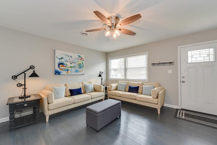 Modern Hampton Home | Prime Location! - Newport News, VA