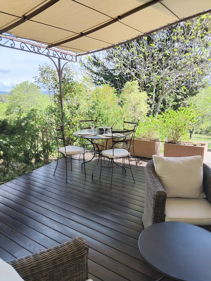 Gîte De Charme Avec Terrasse Entre Aix Et Lubéron - Aix-en-Provence