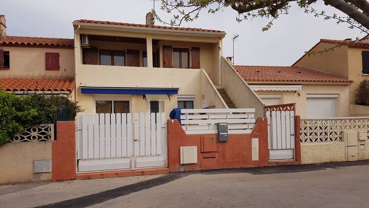 Appartement Rdc Dans Maison à 10 Mn De La Plage - Sainte-Marie-la-Mer