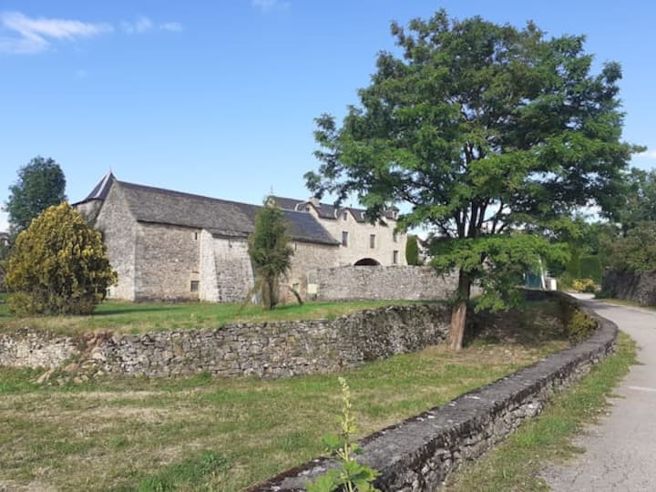 Chez So & Co, Gîte De Charme En Aveyron - Aveyron