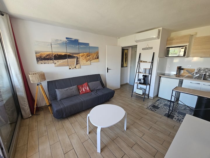 Joli T2 Rénové Cosy Climatisé -  100 M De La Plage - Narbonne