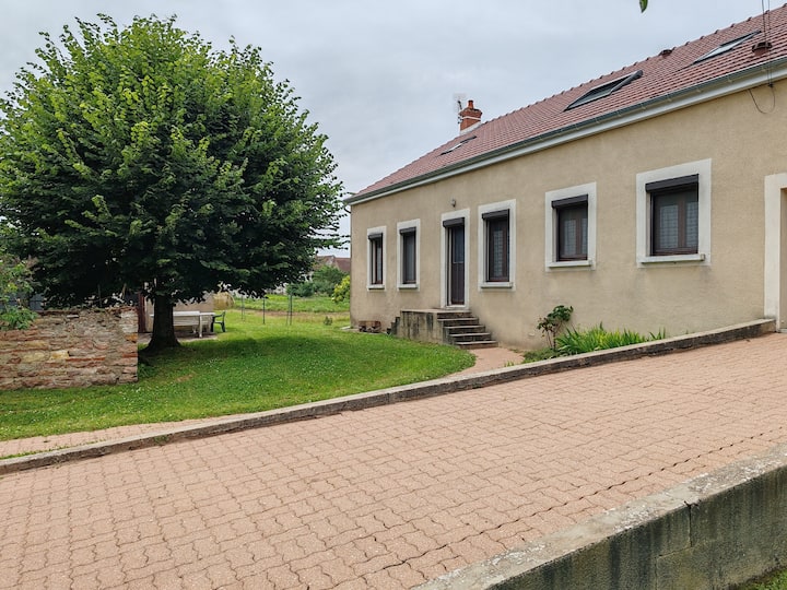 Rdc Cosy D'une Maison De Famille En Bord De Tille! - Auxonne