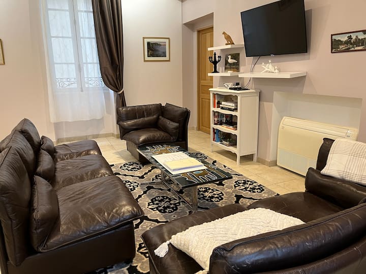 Logis Jacquemart, F3 Clim, Parking, Hyper Centre - Moulins