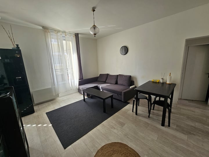 Appartement Cosy 2 Pièces Proche Metro Et Paris - Montreuil