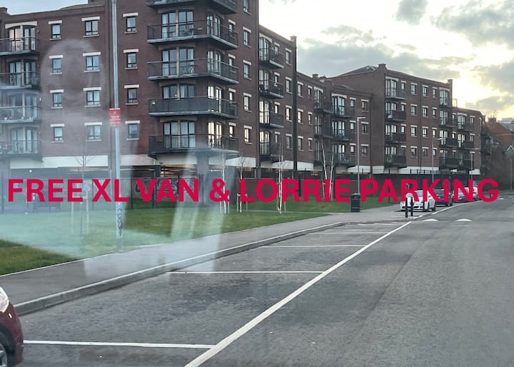 5* Contractor Digs Free Van Park - Northern Ireland
