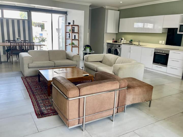 Franschhoek Gem On Van Wijk - Franschhoek