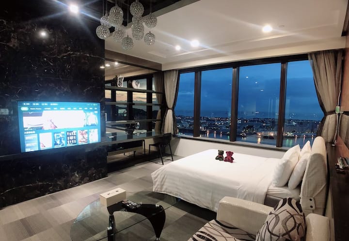 85sky Tower-sea View雙人海景套房/r8三多商圈捷運站/c8高雄展覽館站/月租出差 - Kaohsiung